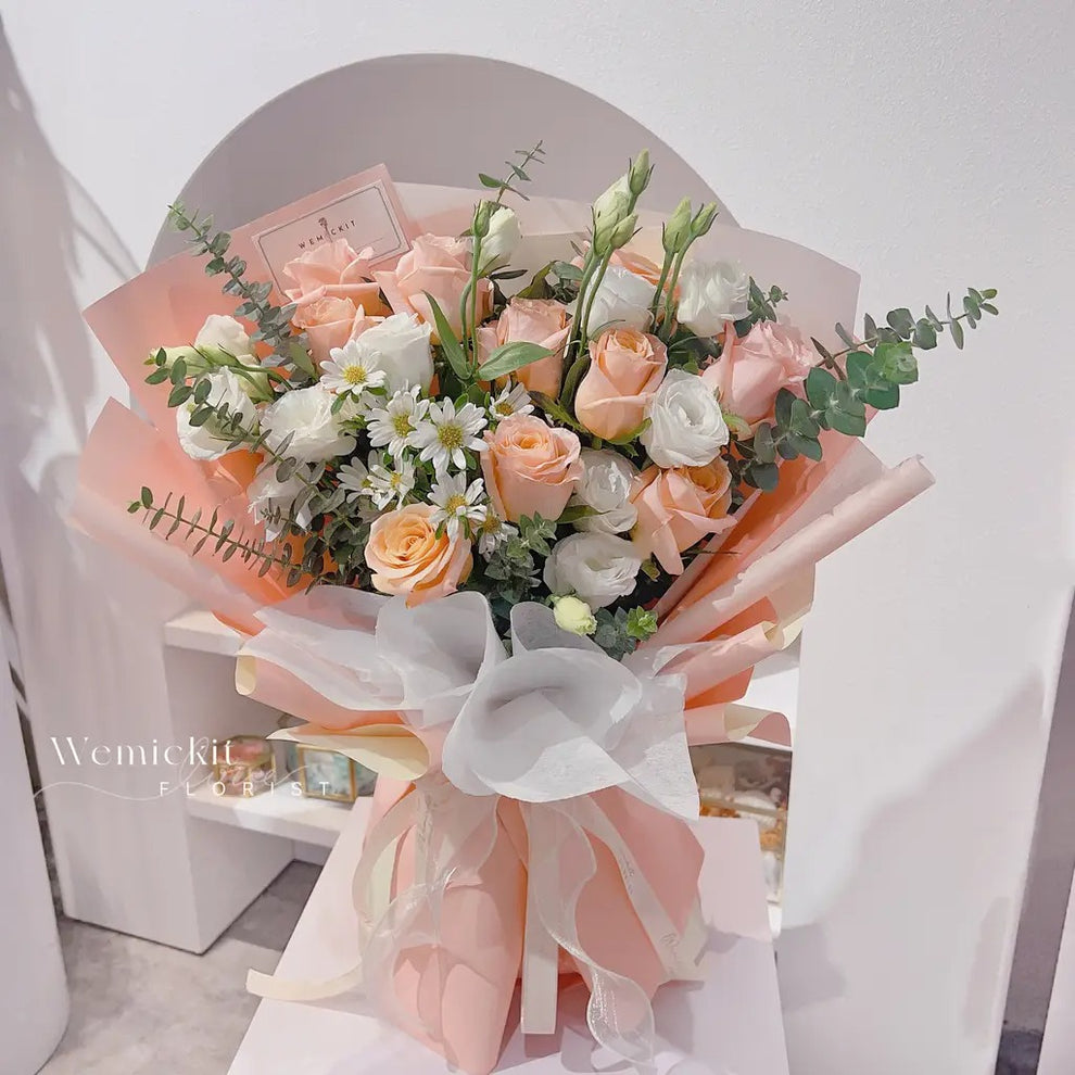 Blanche Flower Bouquet – WEMICKIT - Melbourne Floral Arrangement
